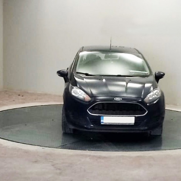 Platformă Rotativă Showroom Auto | Atlas Elevators